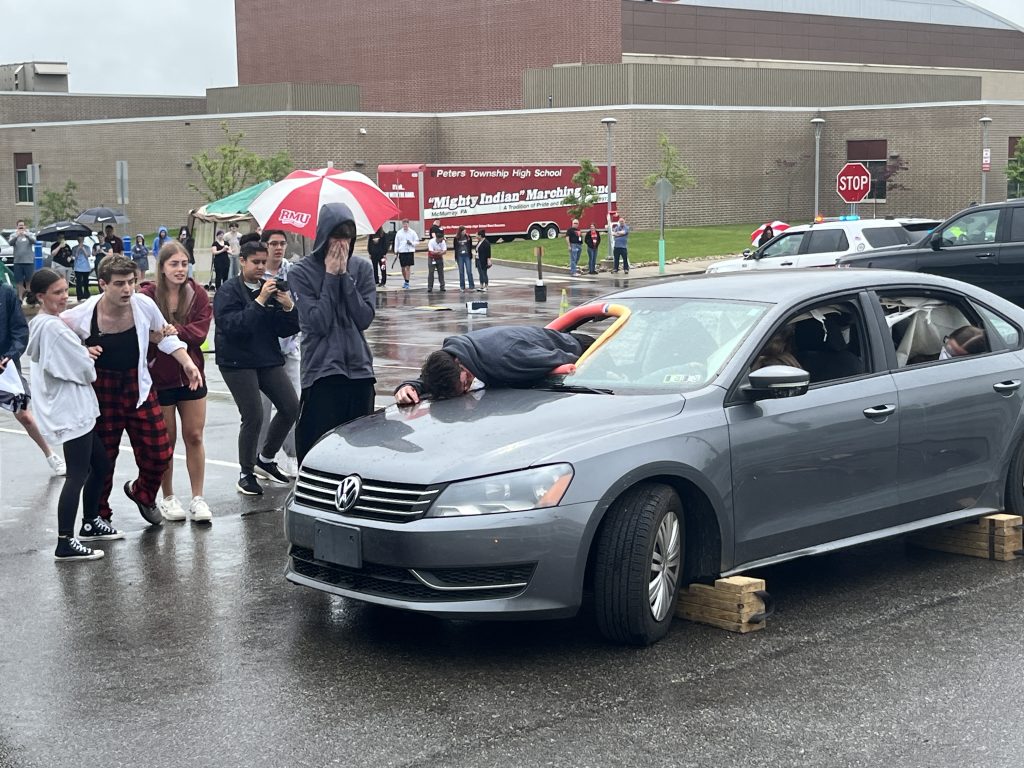 Mock crashes steer students toward safe decisions - Herald-Standard